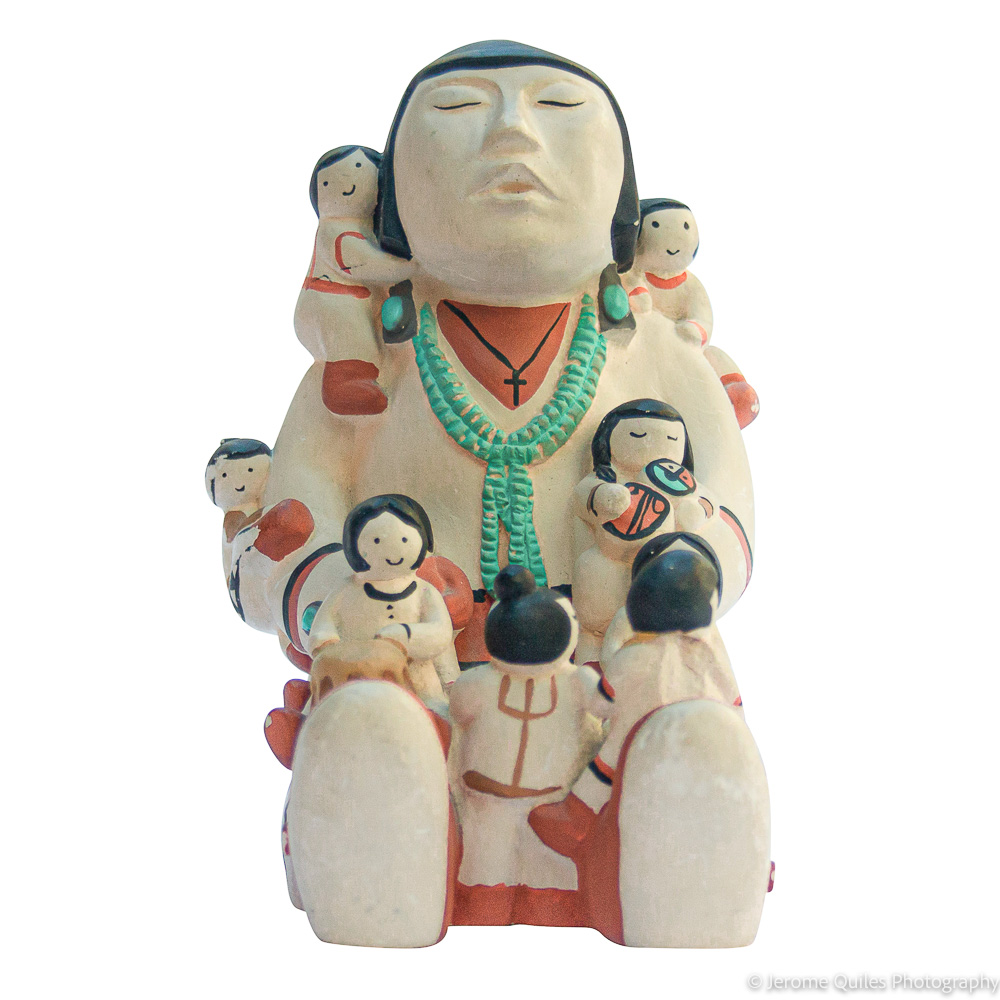 Traditional Navajo Storyteller Pottery|Wilde Ones London